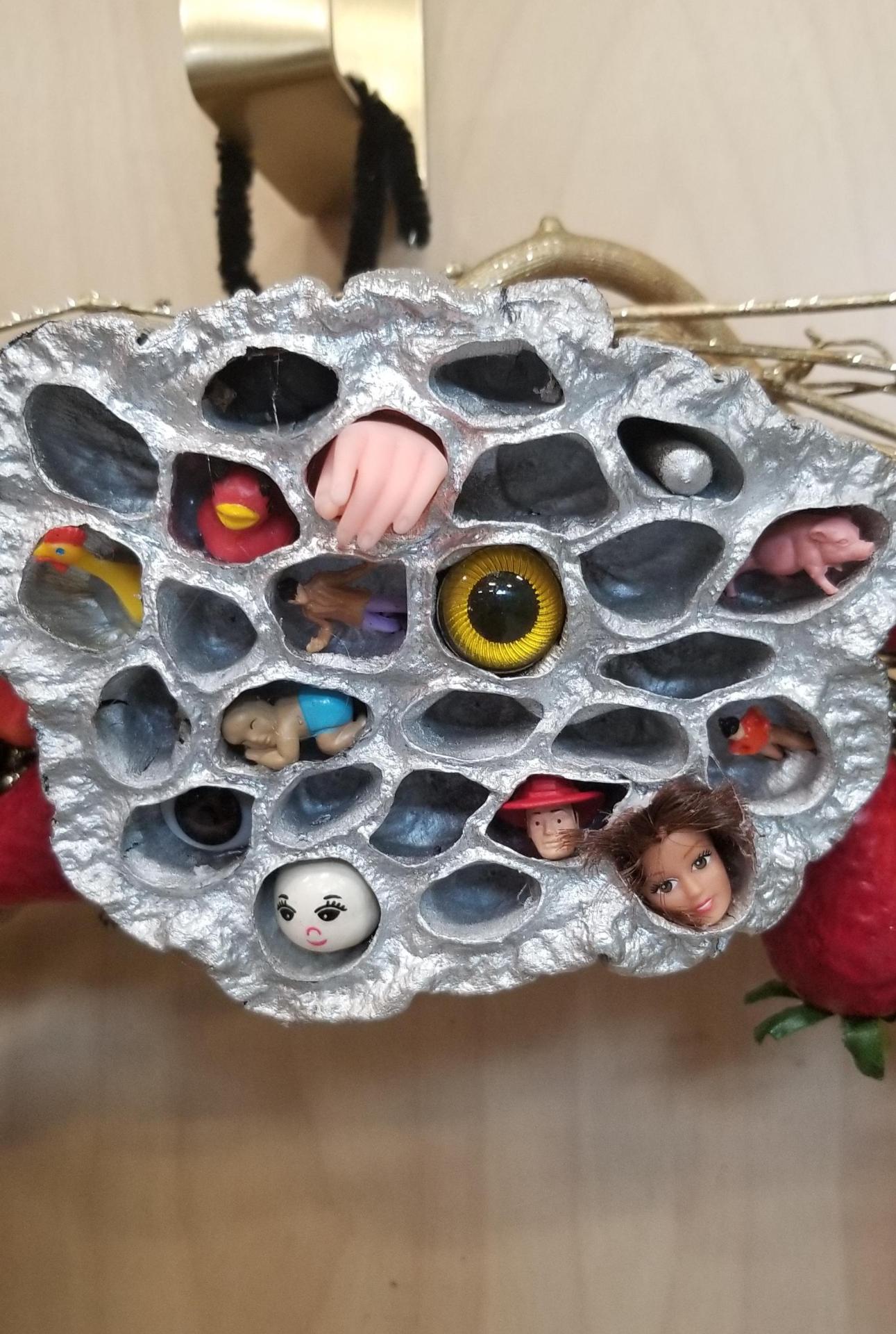 Trypophobia Desensitization Wreath ⋆ Behold Jewelry & Designs - West ...